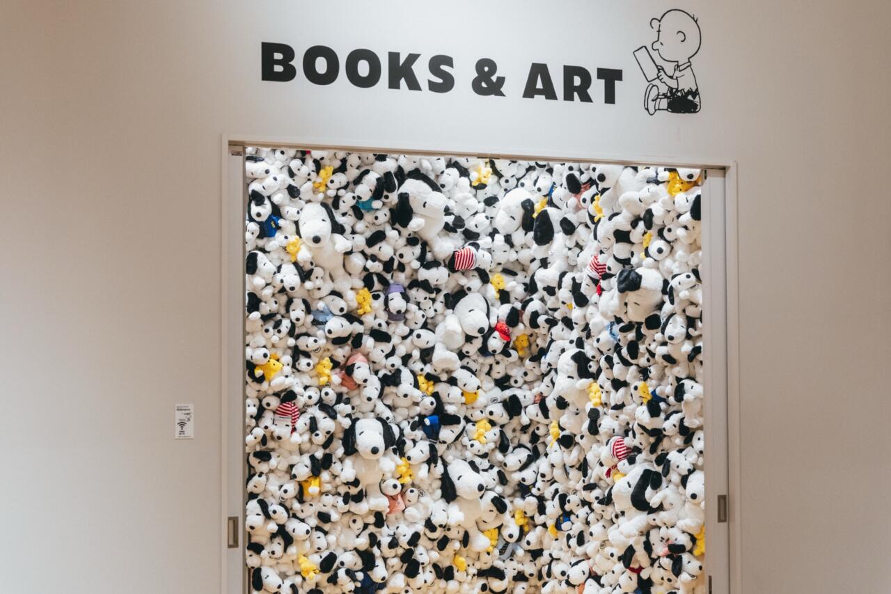 スヌーピーミュージアムがパワーアップ！75周年特別展やワークショップ、「スヌーピーだらけ」の新作グッズも♪（写真 56/58） - mimot.(ミモット)