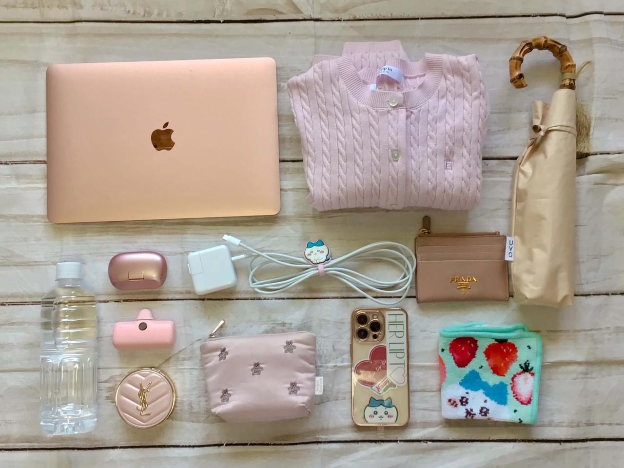 ユニクロ話題の新作バッグがおしゃれで完売しそう！想像以上の大容量トート（正直レビュー）（写真 17/24） - mimot.(ミモット)