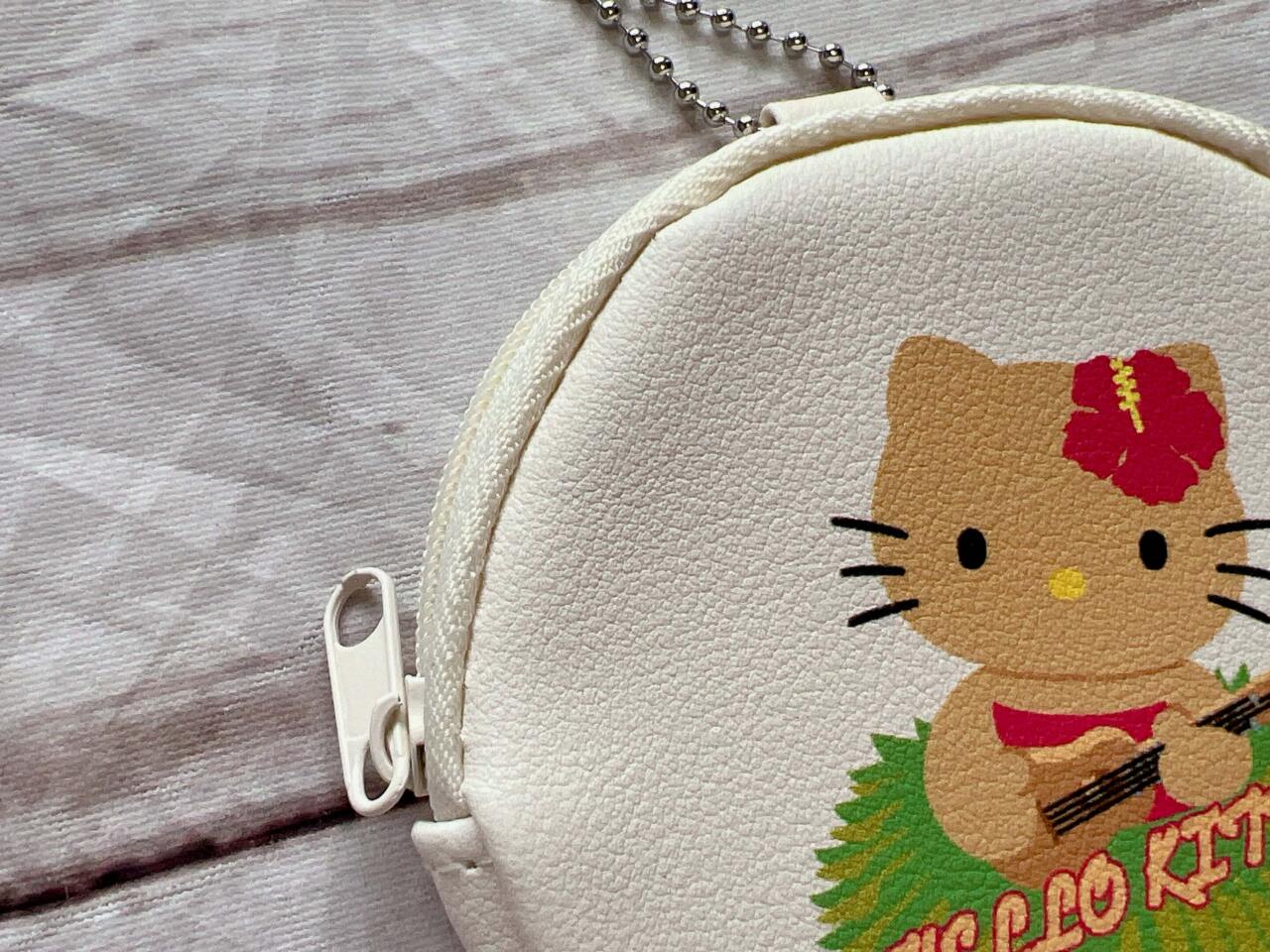 ハローキティの激かわすぎる限定付録「ふわふわポーチ＆チャーム」開封レビュー（写真 18/29） - mimot.(ミモット)