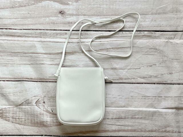 ジーユー完売続出のちいかわショルダーポーチ徹底レビュー！（写真 7/33） - mimot.(ミモット)