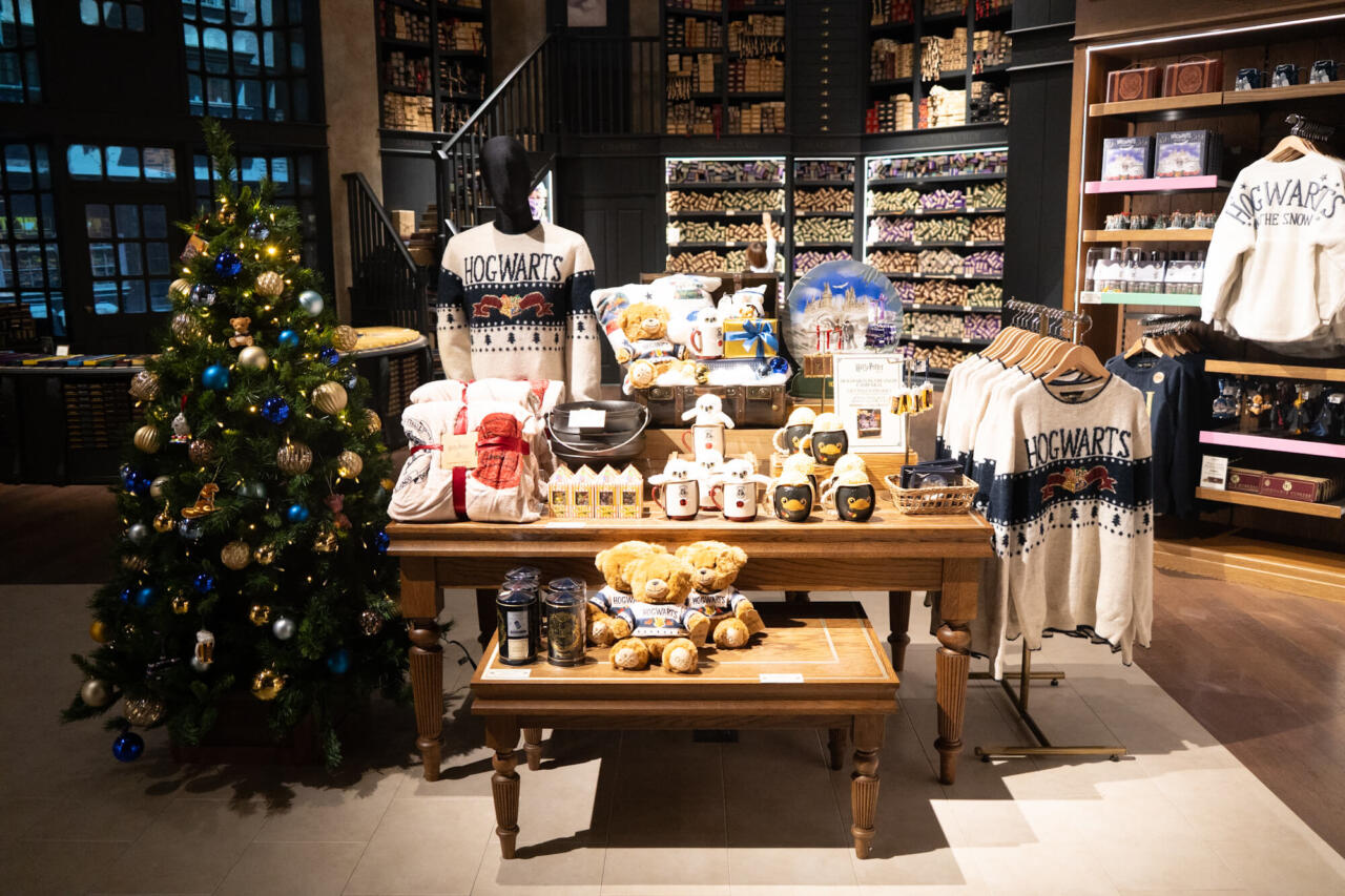 【ハリー・ポッター】ホワイトファッションがおしゃれ！新登場の限定グッズをチェック♪（写真 5/135） - mimot.(ミモット)