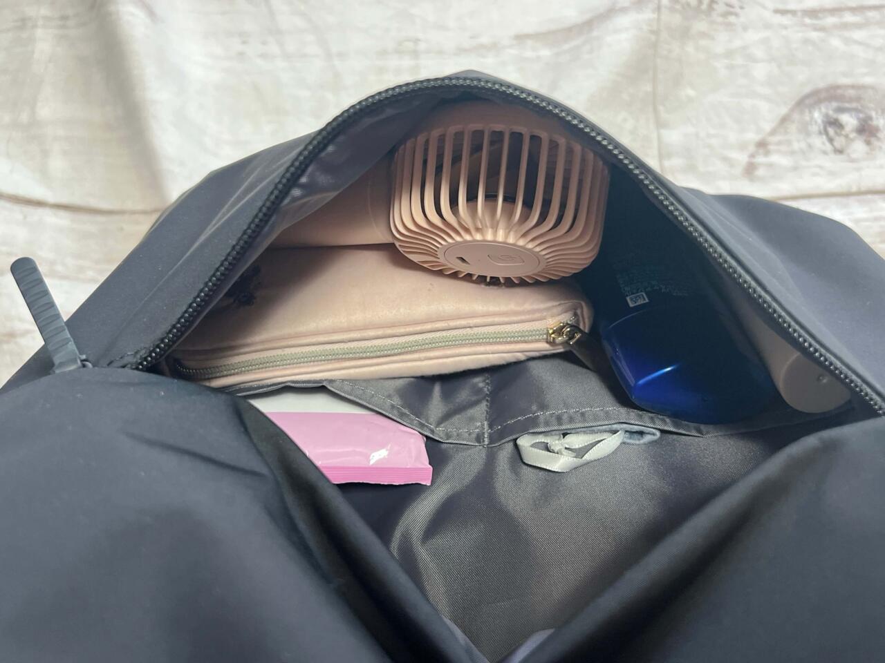 【UNIQLO】新作バックパックは想像以上の大容量！心地よく背負える工夫も♪（写真 29/41） - mimot.(ミモット)