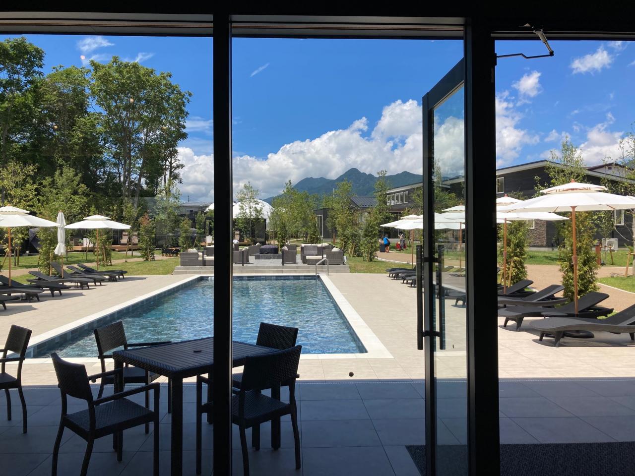 【山梨】天然温泉&サウナ・プールが充実！極上の『AWAUMI 富士河口湖リゾート』宿泊体験レポ（写真 28/32） - mimot.(ミモット)