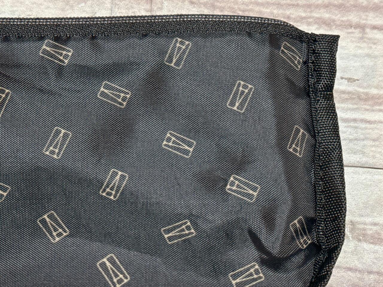 フランス発の人気ブランドALEXANDRE DE PARIS「身だしなみ3点セット」付録がクラシカルで大人かわいい♪（写真 11/34） - mimot.(ミモット)