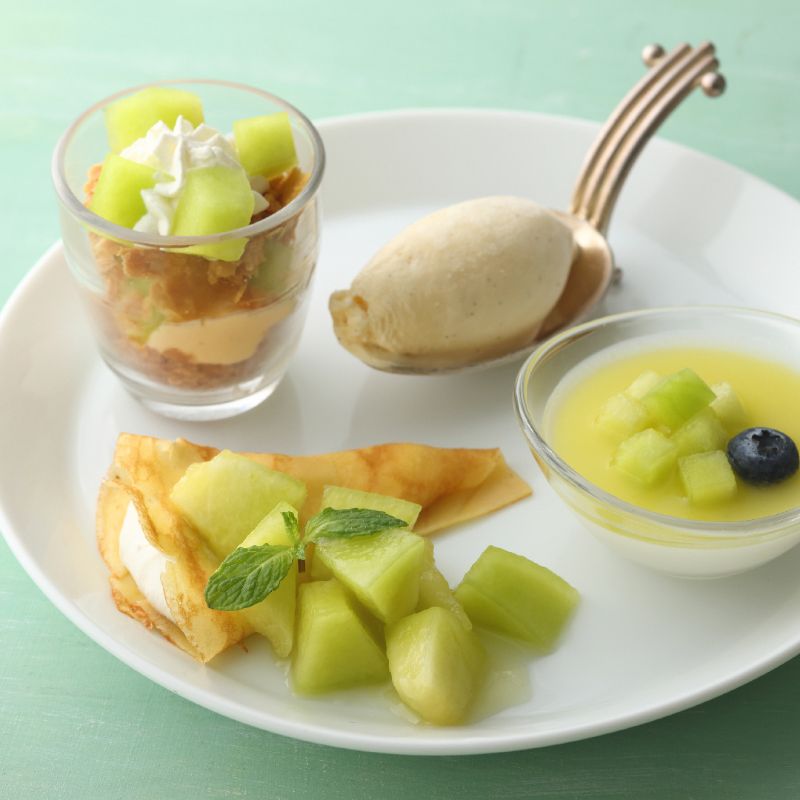 【KIHACHI】のメロンたっぷり「ご褒美アフタヌーンティー」♪ “紅茶＆ワイン”も飲み放題！【必見の内容】（写真 2/7） - うまいめし