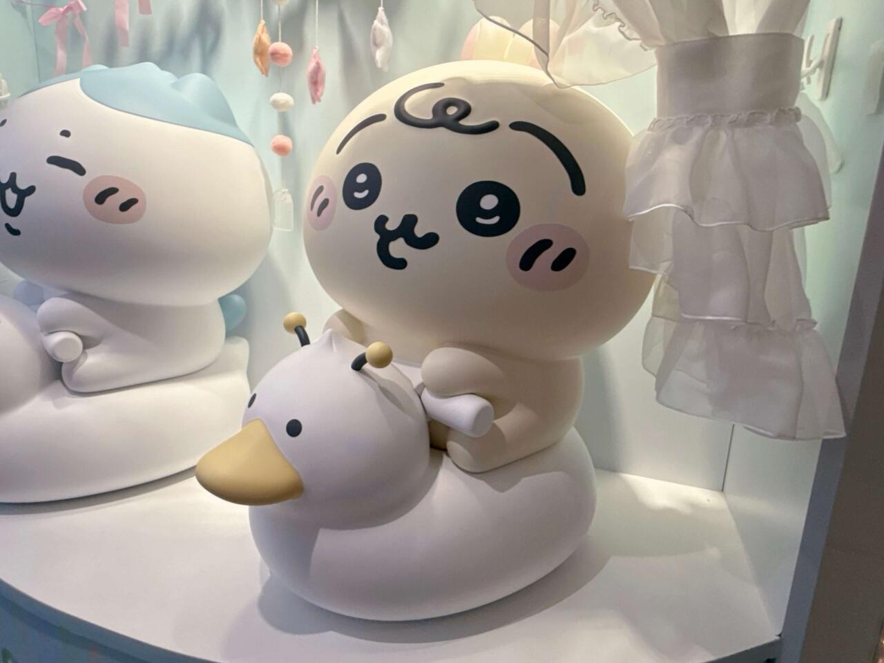 東京駅の限定ストア「ちいかわベビー」に潜入！あらゆるところがかわいすぎる〜徹底レポ♪（写真 12/86） - mimot.(ミモット)