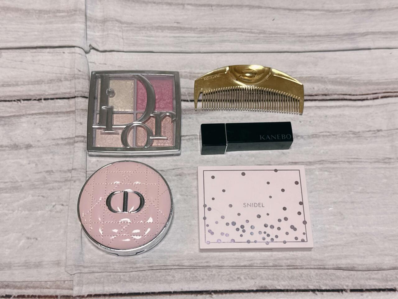 MOOMINの豪華付録3点セットがすごい！ムーミン＆リトルミイの収納マルチポーチと2026年カレンダーでたよ♪（写真 27/32） - mimot.(ミモット)