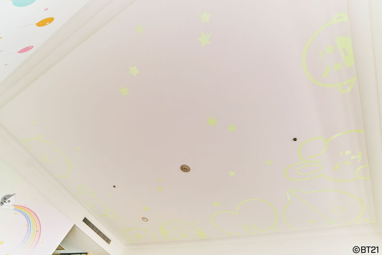 【BTS×ホテルニューオータニ大阪】「BT21」コラボルームが超かわいい♪ 豪華限定グッズのプレゼントも（写真 4/10） - mimot.(ミモット)