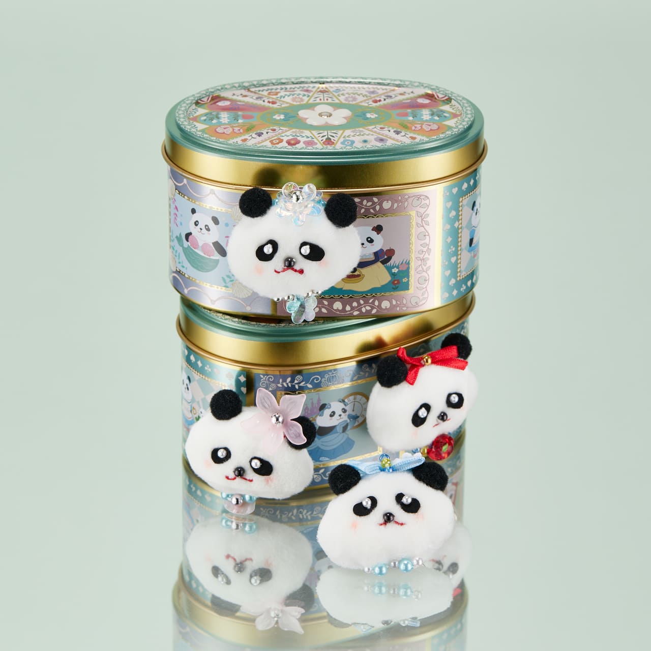 「お姫様パンダ缶」かわいすぎ！人気の「青山デカーボ」クッキー缶から期間限定の新商品でるよ♪（写真 4/7） - mimot.(ミモット)