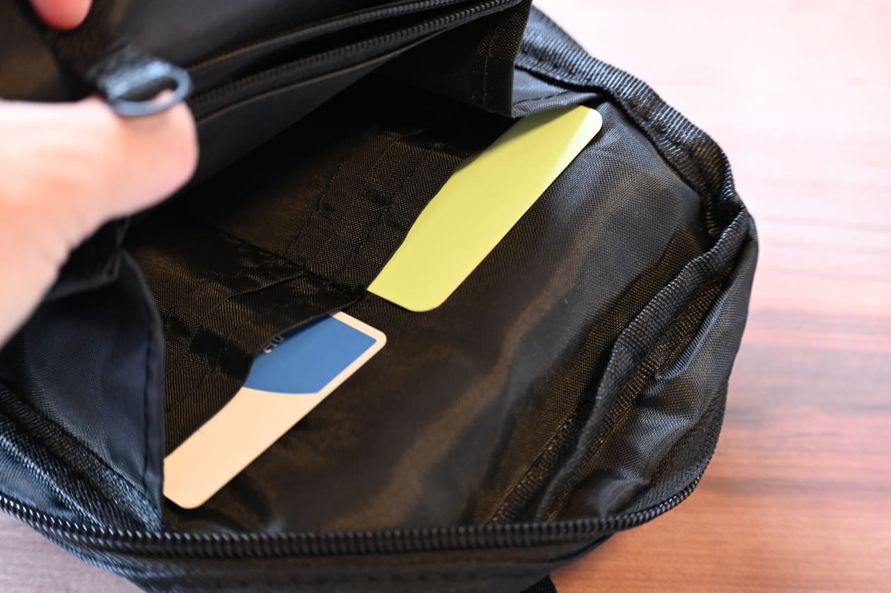 ファミマ限定「スヌーピーの新作ショルダーバッグ」が身軽に出かけたい日の救世主だった！【商品レビュー】（写真 9/25） - mimot.(ミモット)