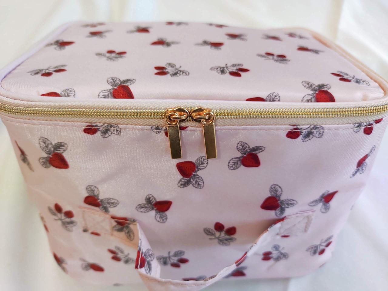 【ゼクシィ5月号】苺×ピンクがキュート「Afternoon Teaのポーチ」付録レビュー（セブン‐イレブン購入がおすすめ♪）（写真 7/16） - mimot.(ミモット)