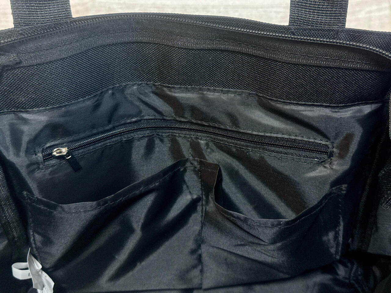 しまむらのスヌーピー新作バッグが超優秀だった！2,000円以下で買えて多機能＆シンプルデザインが最高♪（写真 16/32） - mimot.(ミモット)