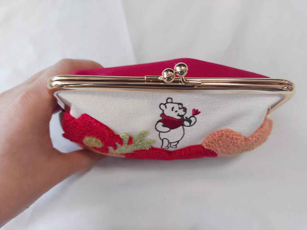 プーさん＆お花の刺しゅうがオトナかわいい！豪華デザインの「ポーチ」が付録で出た♪（写真 16/21） - mimot.(ミモット)