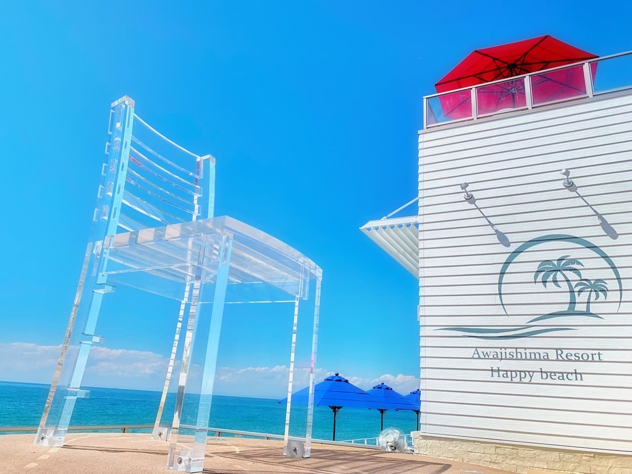 爽快感あふれる♪『全国の絶景カフェ』TOP10！気になる1位は“海辺に浮かぶ”人気スポット（写真 4/10） - mimot.(ミモット)