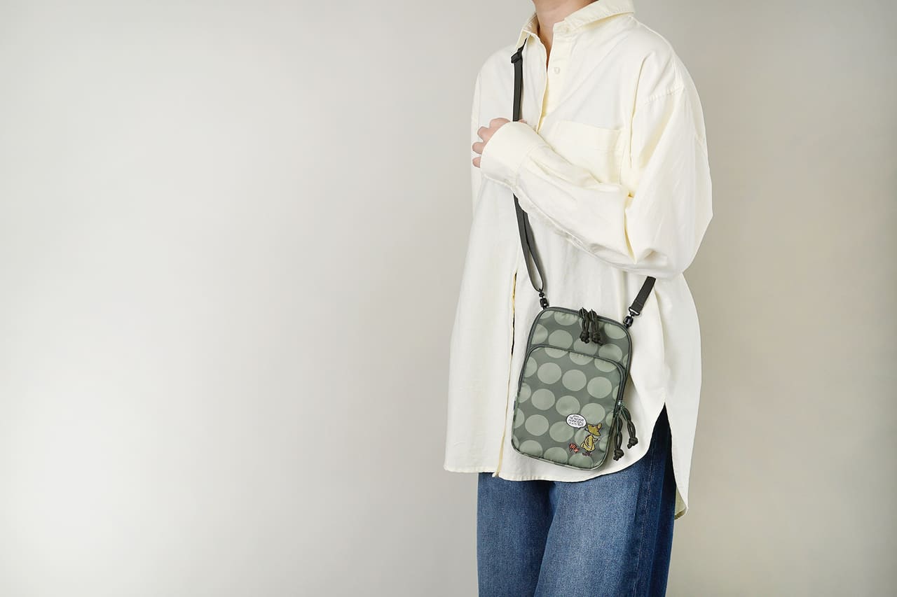 【ムーミン】スナフキンの大人かわいい「2WAYショルダーバッグ」出たよ♪軽さはなんとたったの約136g！（写真 1/12） - mimot.(ミモット)