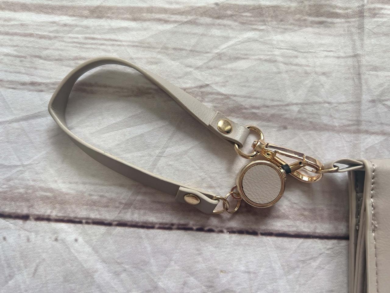 完売続出！3COINSの多機能で超優秀な便利グッズ♪見つけたら即ゲットしてね（写真 5/17） - mimot.(ミモット)