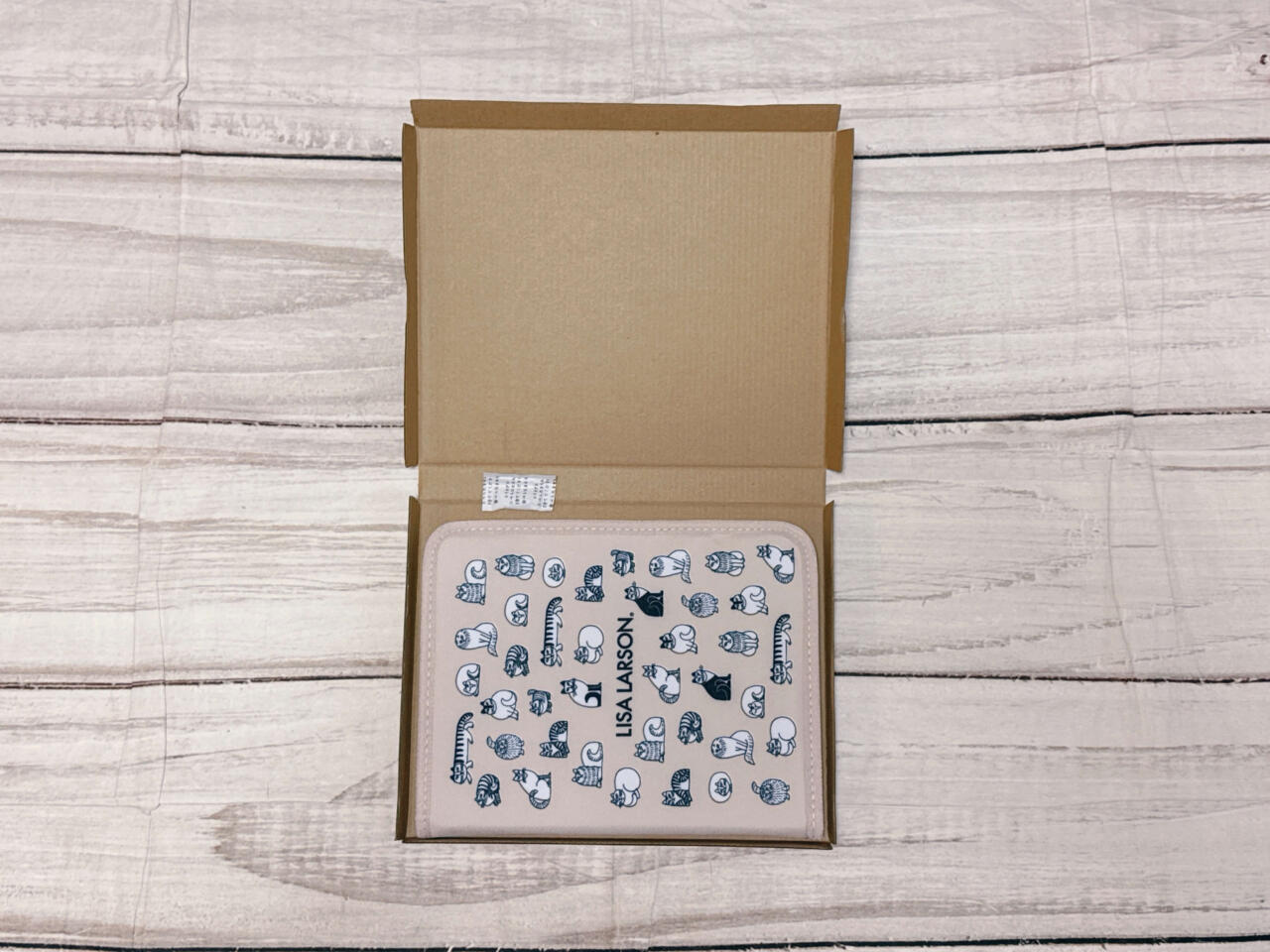 リサ・ラーソンの実用的な付録でたよ！仕分けながら収納できる「便利ポーチ」が登場♪（写真 3/20） - mimot.(ミモット)