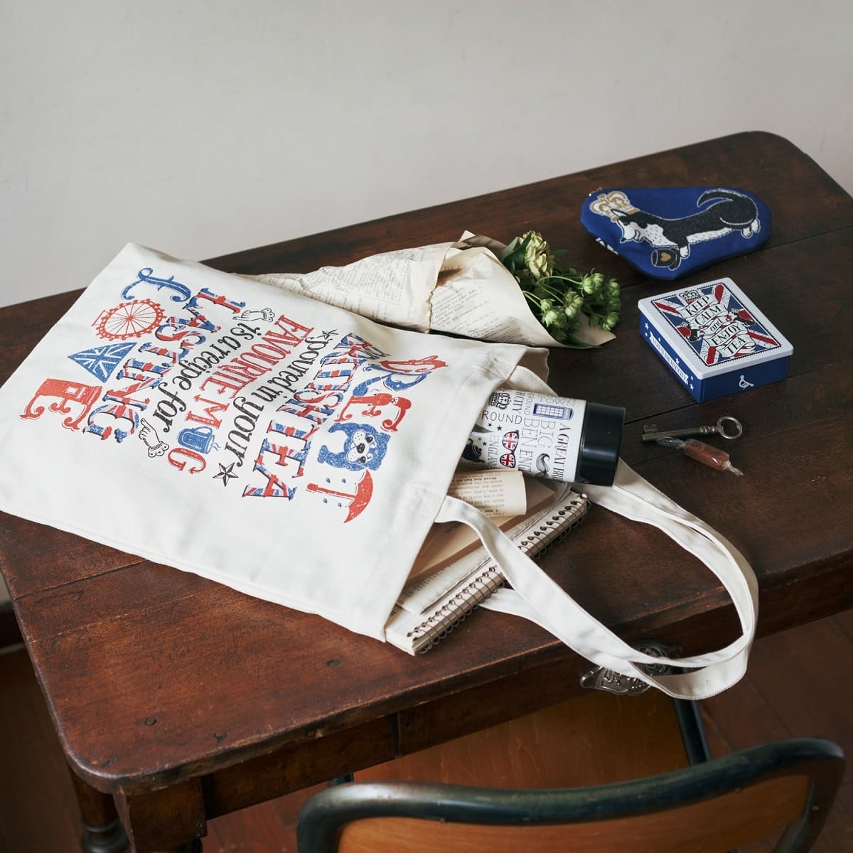 Afternoon Tea新作はブリティッシュ感あるオシャレな生活雑貨！トートバッグや文房具も♪（1/2） - mimot.(ミモット)