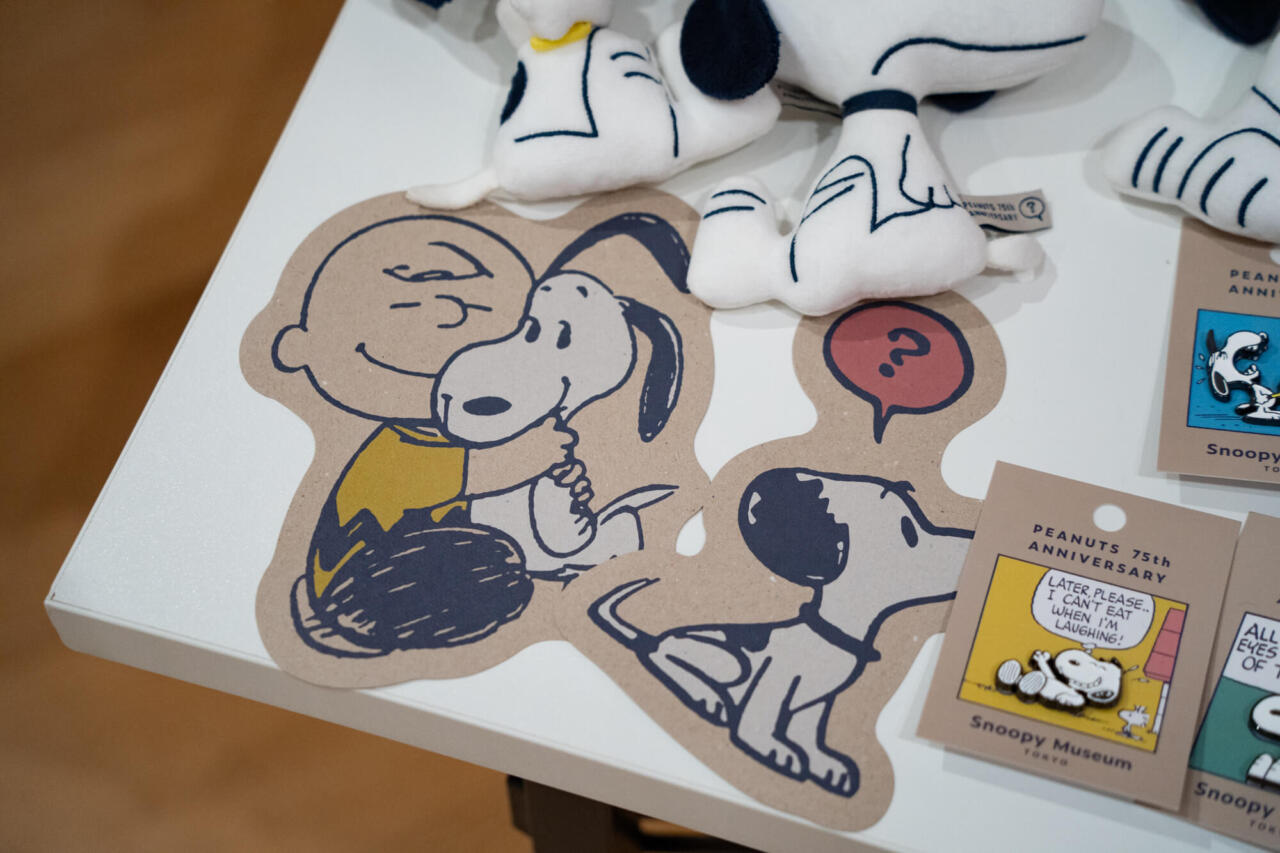 スヌーピーミュージアムがパワーアップ！75周年特別展やワークショップ、「スヌーピーだらけ」の新作グッズも♪（写真 32/58） - mimot.(ミモット)
