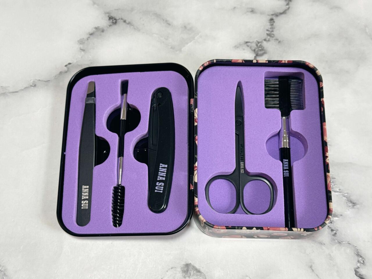 ANNA SUIの缶ケース入り♪美眉を作るのにかかせない「便利な5点セット」が付録で出たよ～！（写真 10/34） - mimot.(ミモット)