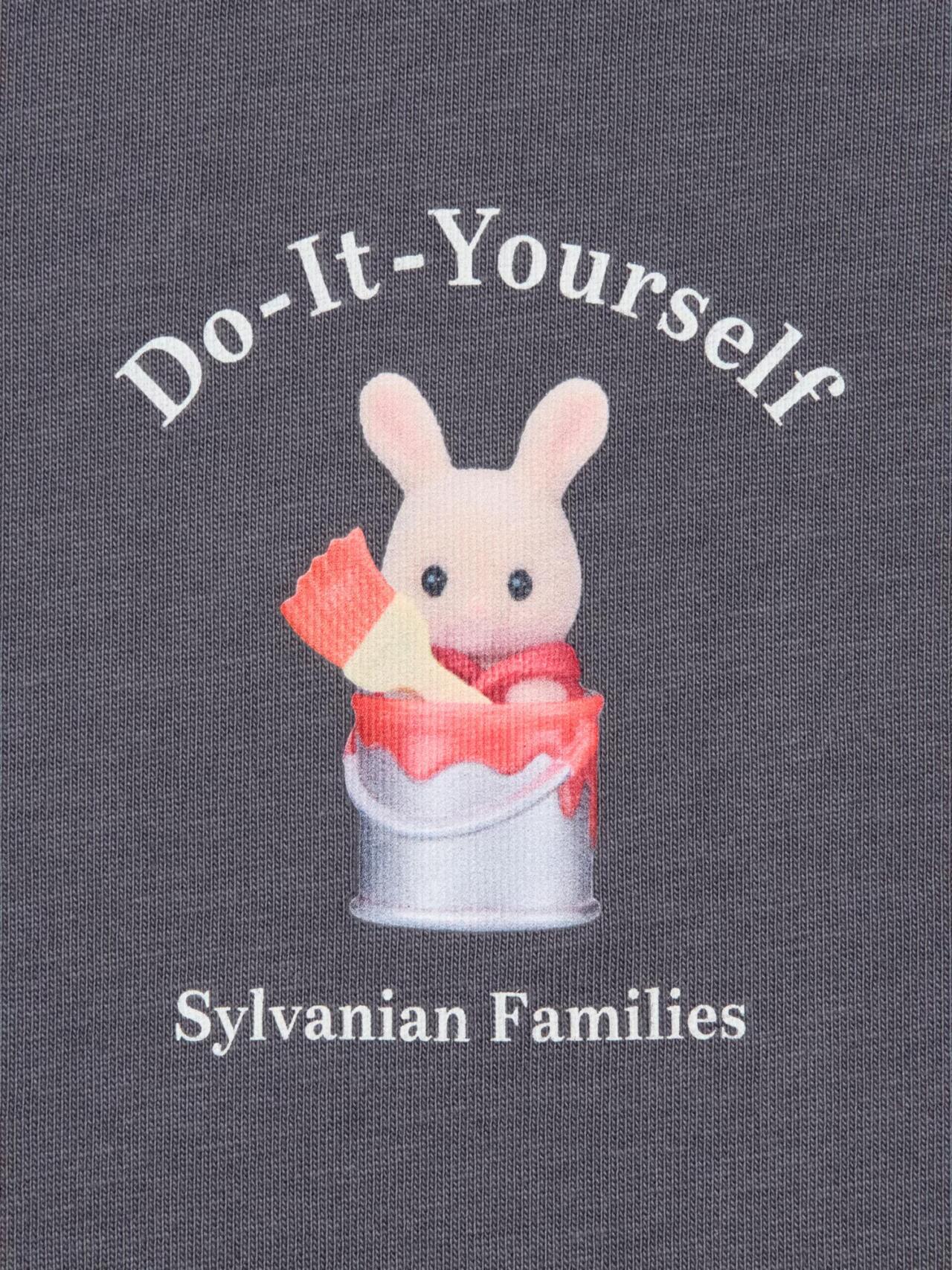 【UNIQLO新作情報】ユニクロから大人のためのシルバニアTシャツでるよ！（写真 8/11） - mimot.(ミモット)