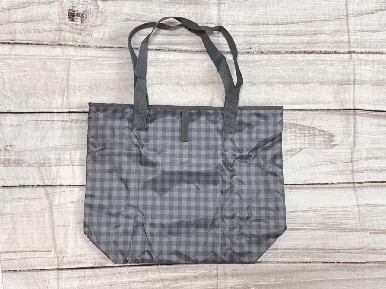 【ミッフィー最新付録】特別デザイン＆大容量な「保冷トート」と便利な「ポーチ」2種類の付録でたよ♪（写真 12/46） - mimot.(ミモット)