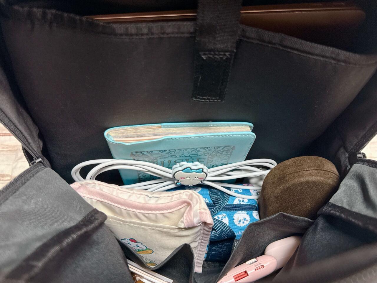 すっきりお洒落シルエット♪【しまむら新作リュック】“使いやすさにこだわった”万能さで背負い心地も （写真 30/36） - mimot.(ミモット)