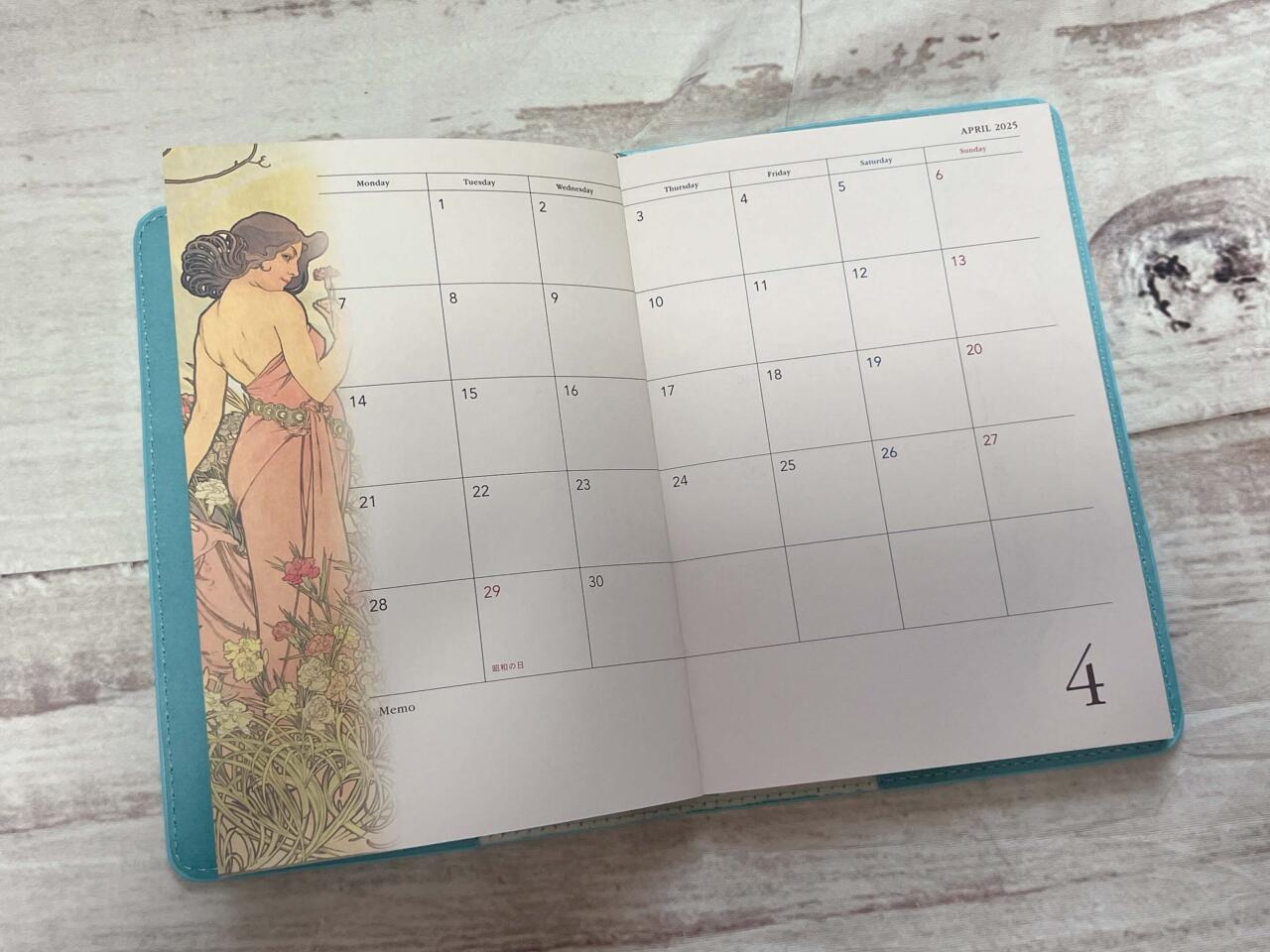 MUCHA（ミュシャ）の豪華な「2025年スケジュール帳」が付録で出たよ♪外も中も美しすぎる…！（写真 21/45） - mimot.(ミモット)