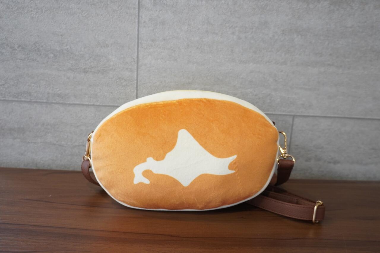 “北チー”のふわふわポーチでたよ！ふわふわ触り心地でショルダーバッグにもなるよ♪（写真 3/10） - mimot.(ミモット)