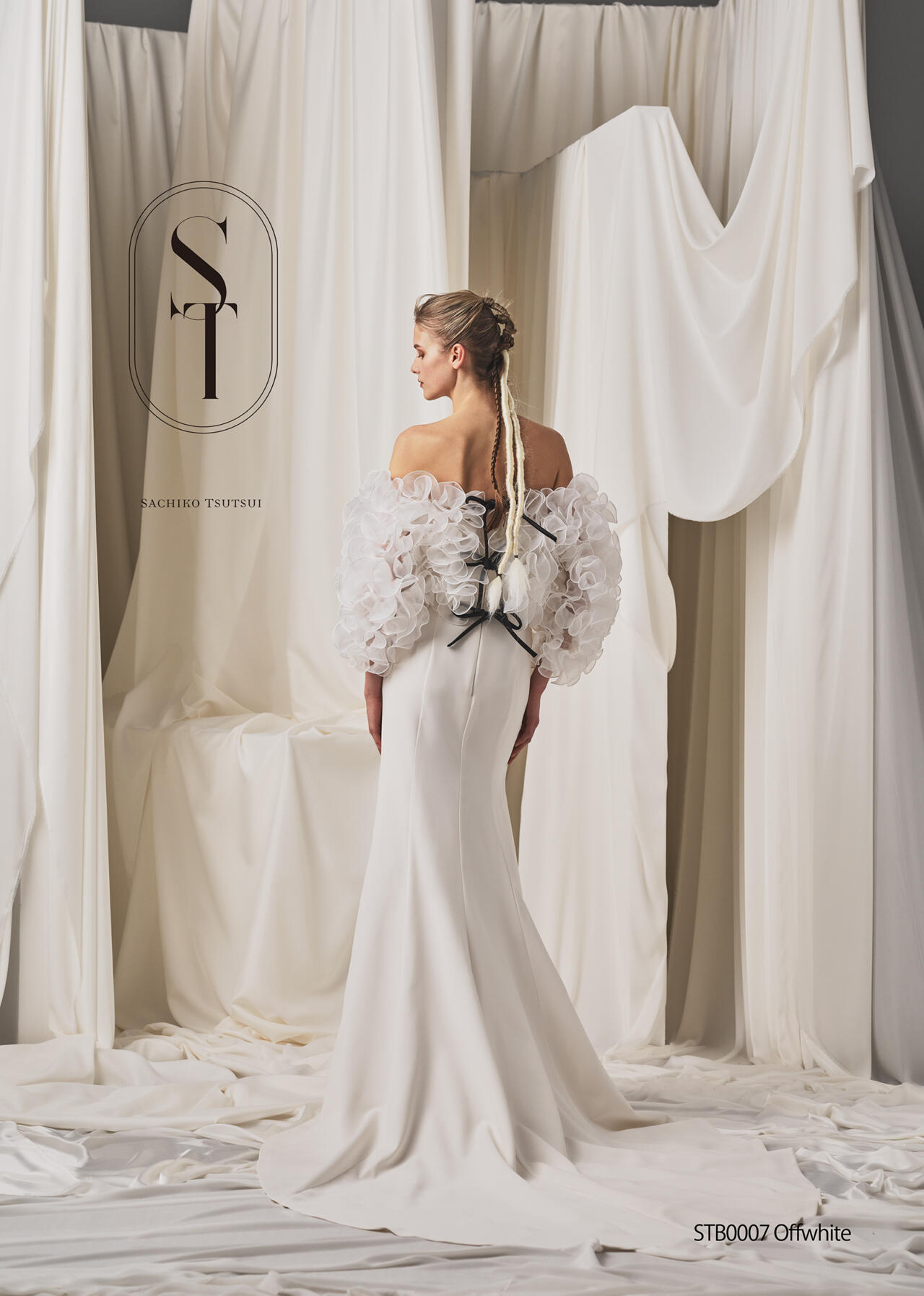 可憐な大人美、満開♪「唯一無二のヒロインドレス」人気3ブランドの新作が美麗すぎる！（写真 10/159） - mimot.(ミモット)