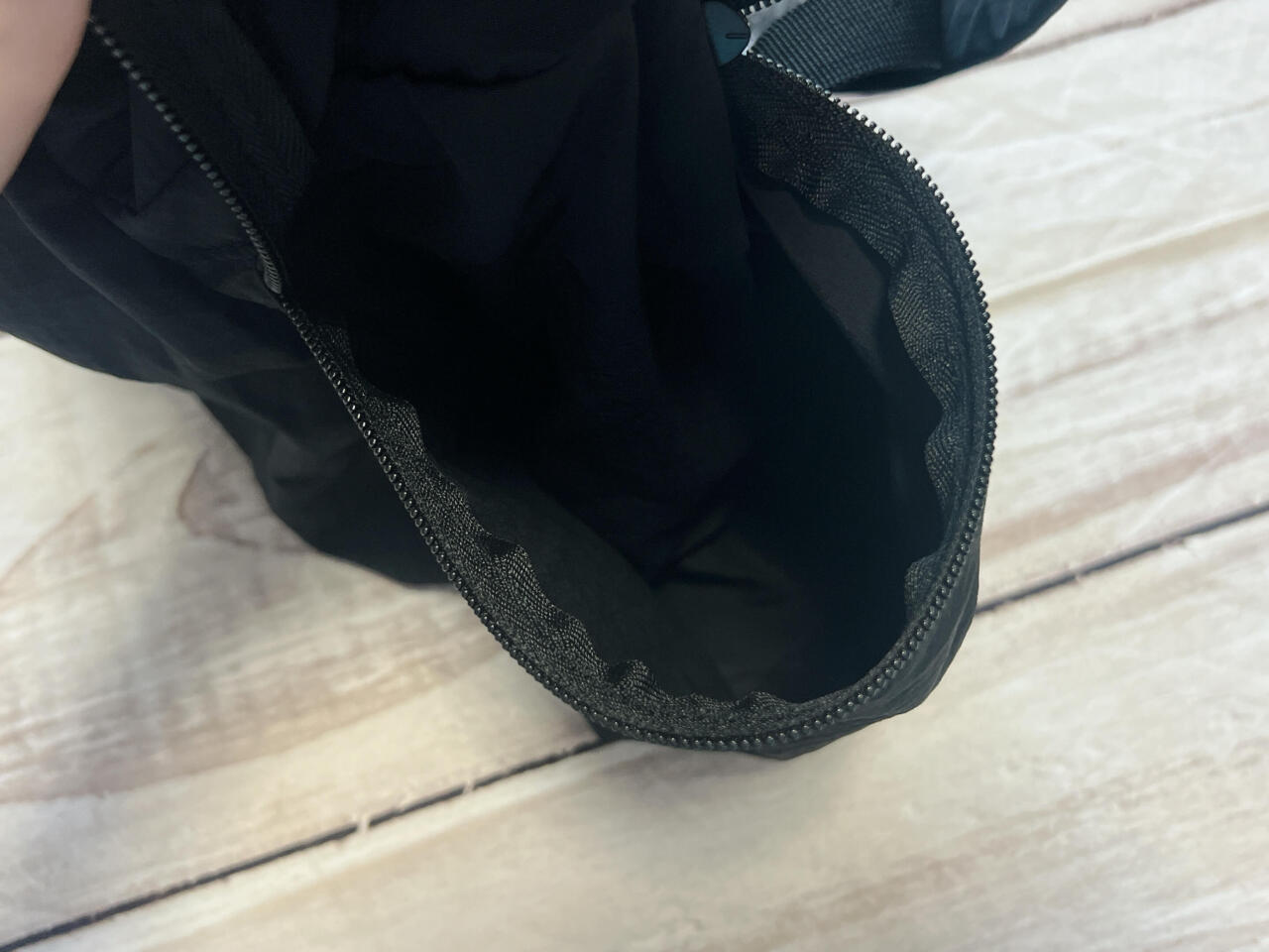 【GUの新作バックパック】大容量＆機能性も シンプルでめちゃくちゃ使い勝手いいよ！（写真 8/36） - mimot.(ミモット)