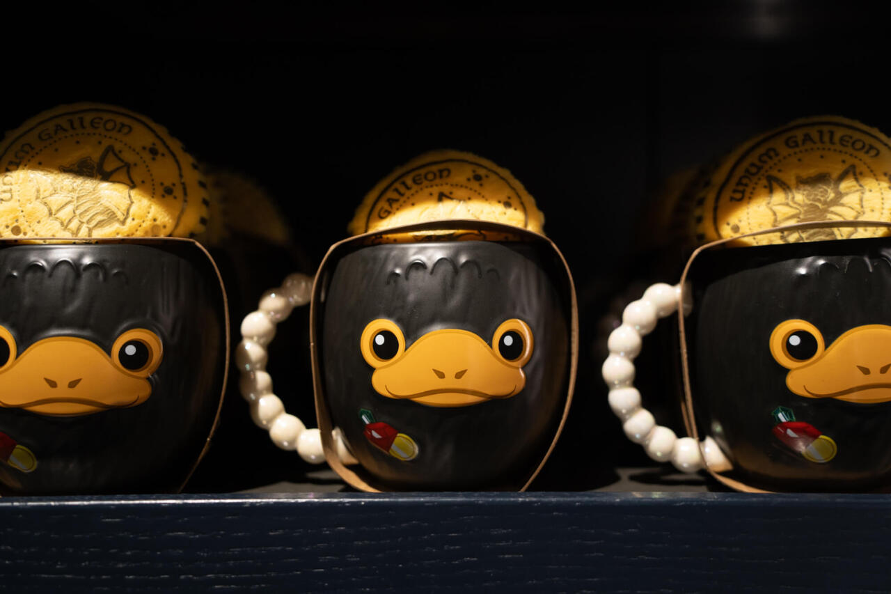 【ハリー・ポッター】ホワイトファッションがおしゃれ！新登場の限定グッズをチェック♪（写真 26/135） - mimot.(ミモット)