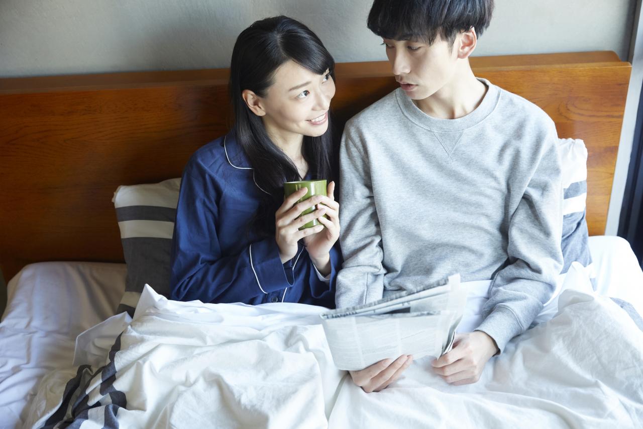 「付き合っていたらダメになる！」彼氏が別れたくなった“こんな彼女” #1「お泊まりはいいけど…」（1/2） - mimot.(ミモット)