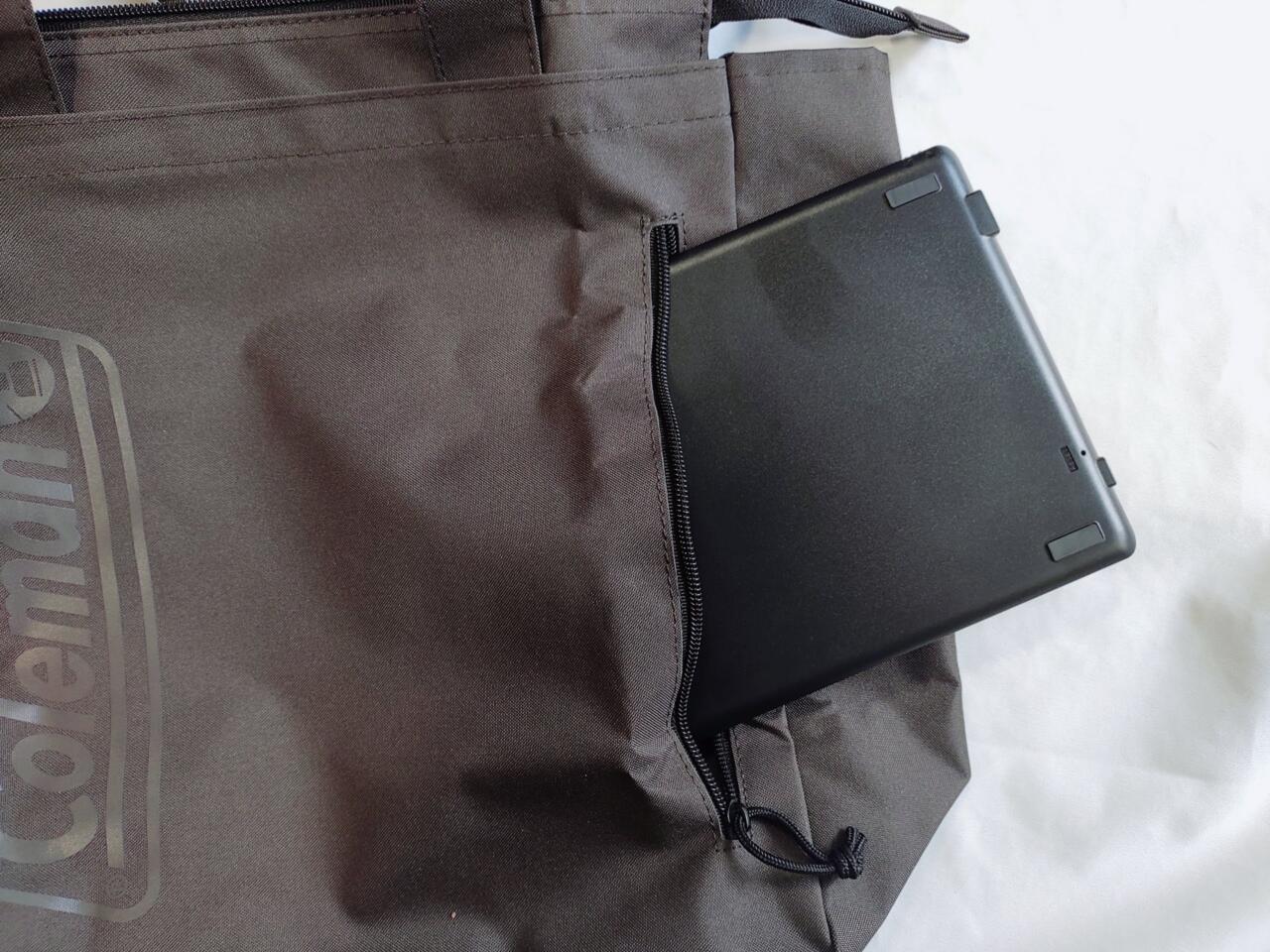 【雑誌付録】Colemanのすごいトートバッグでたよ！横からモノを出し入れできて超便利♪（写真 10/22） - mimot.(ミモット)