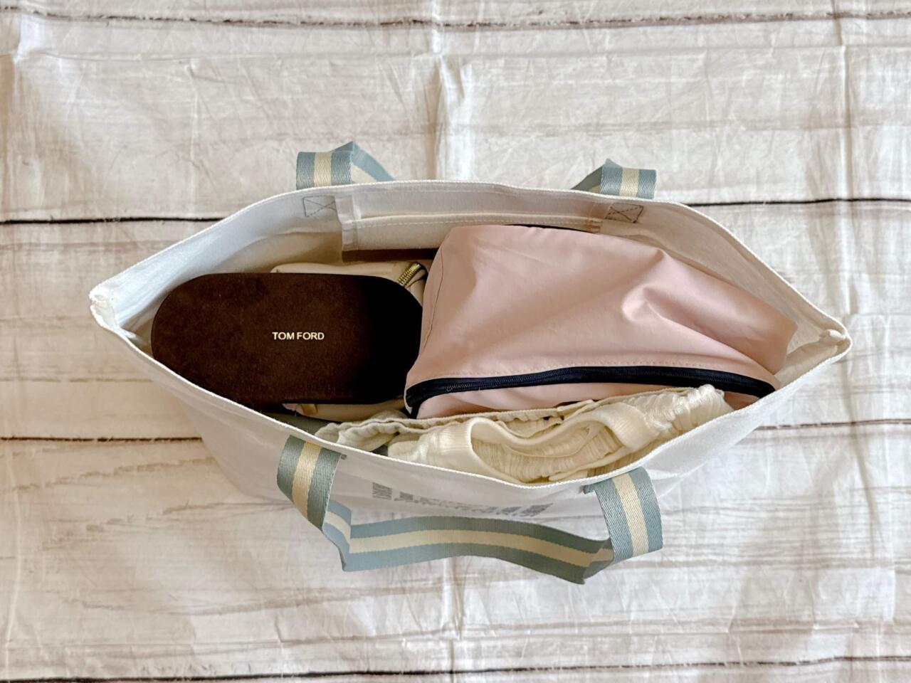 紀ノ国屋のオシャレな大容量トートバッグ付録でたよ！2Lペットボトル3本がラクラク入っちゃう♪（写真 22/24） - mimot.(ミモット)