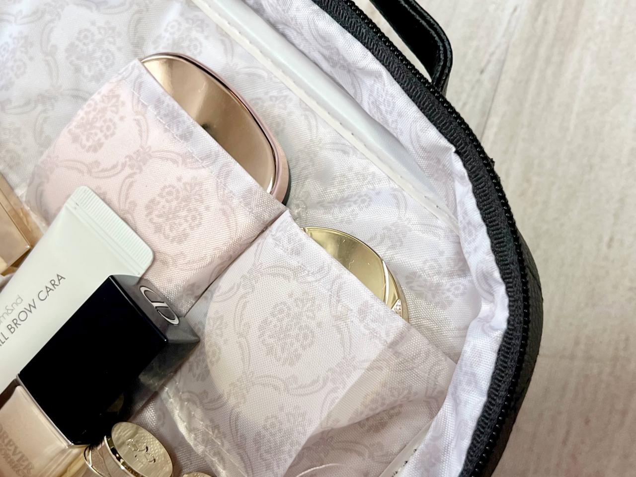 新色はすでに完売の人気ぶり！「nanakoななこ×コスメポーチ」使いやすさ感動レベル（写真 28/47） - mimot.(ミモット)