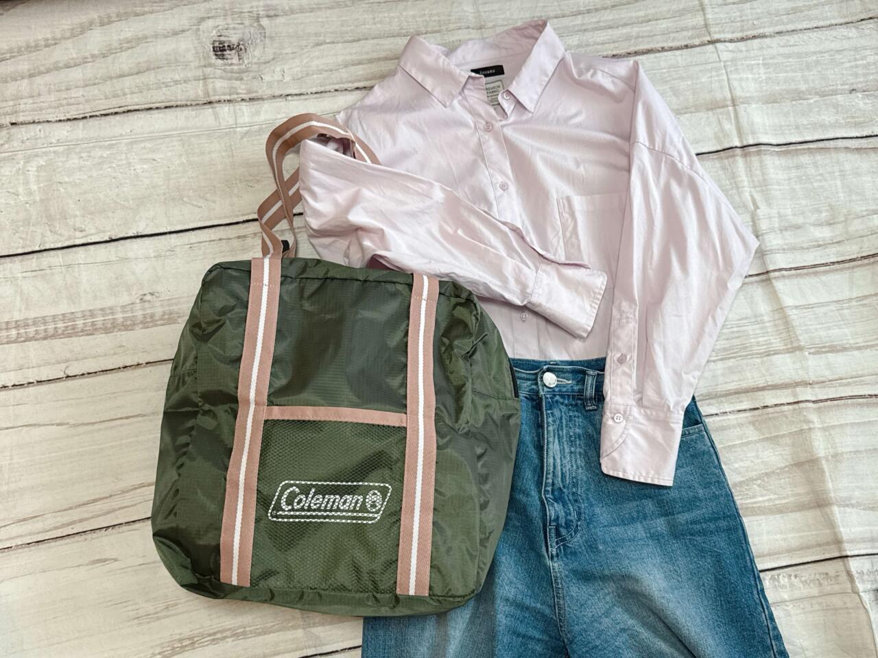 Colemanのすごい便利なバッグ付録でたよ！大容量＆軽量でカーキとくすみピンクの持ち手がおしゃれ♪（写真 29/29） - mimot.(ミモット)