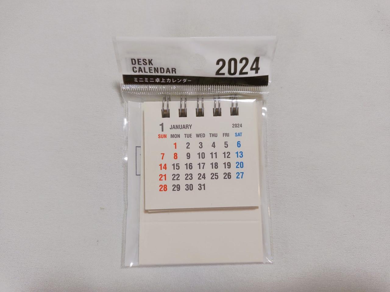 セリアで見つけた！オシャレ＆可愛い「2024年卓上カレンダー」おすすめ7選（写真 6/35） - mimot.(ミモット)