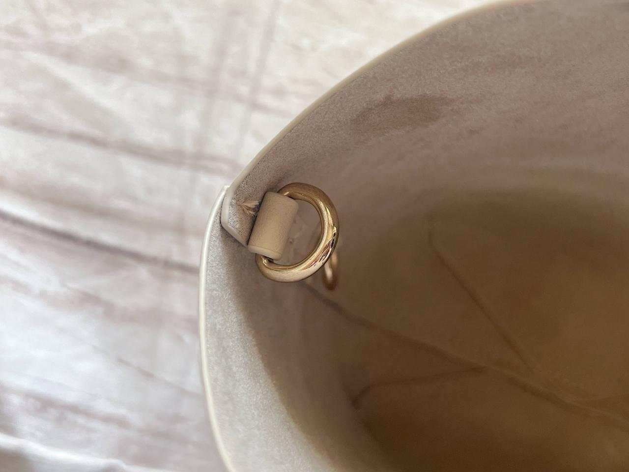 ZARAで見つけた！高見え「お出かけバッグ」機能性も抜群＆パスケース付きだよ♪（写真 10/36） - mimot.(ミモット)