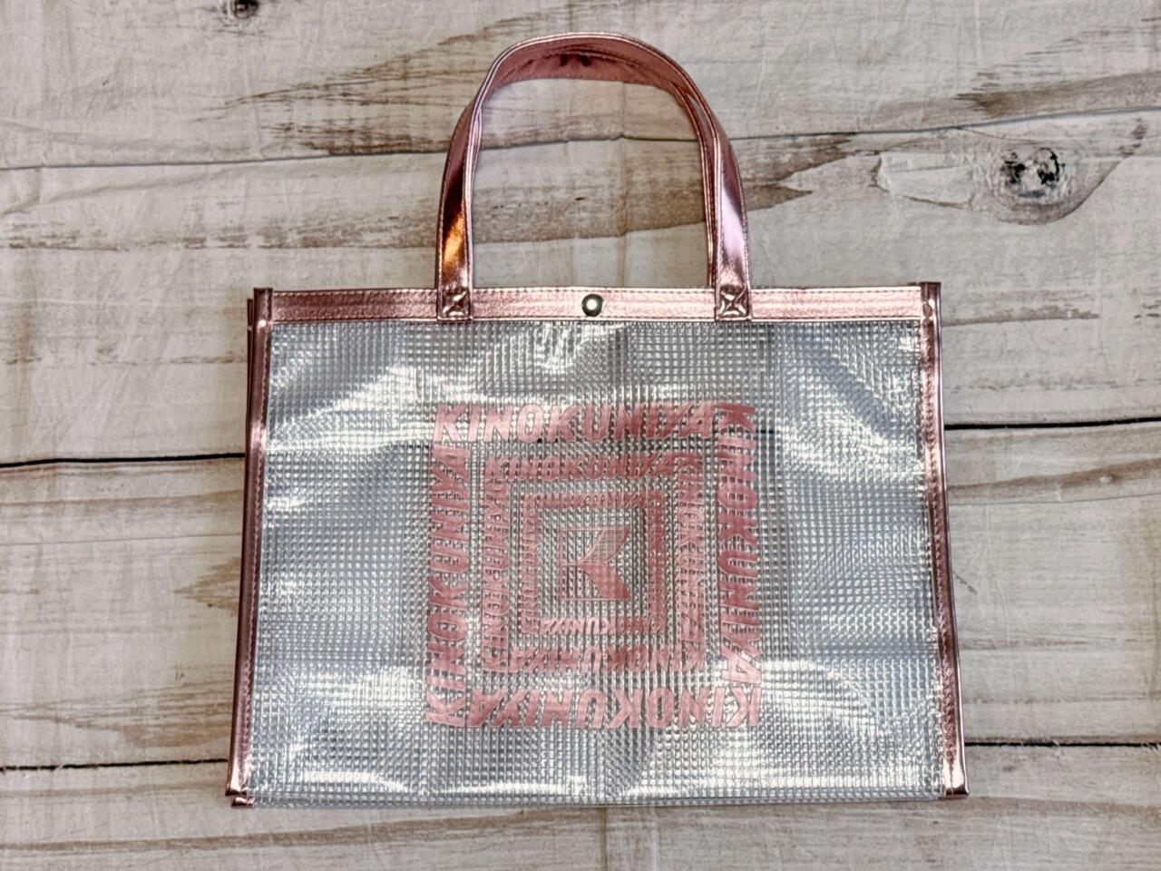 【紀ノ国屋の新作バッグ】おしゃれで実用的！「ローズゴールド」のサイズ＆使い勝手をチェック♪（写真 8/24） - mimot.(ミモット)