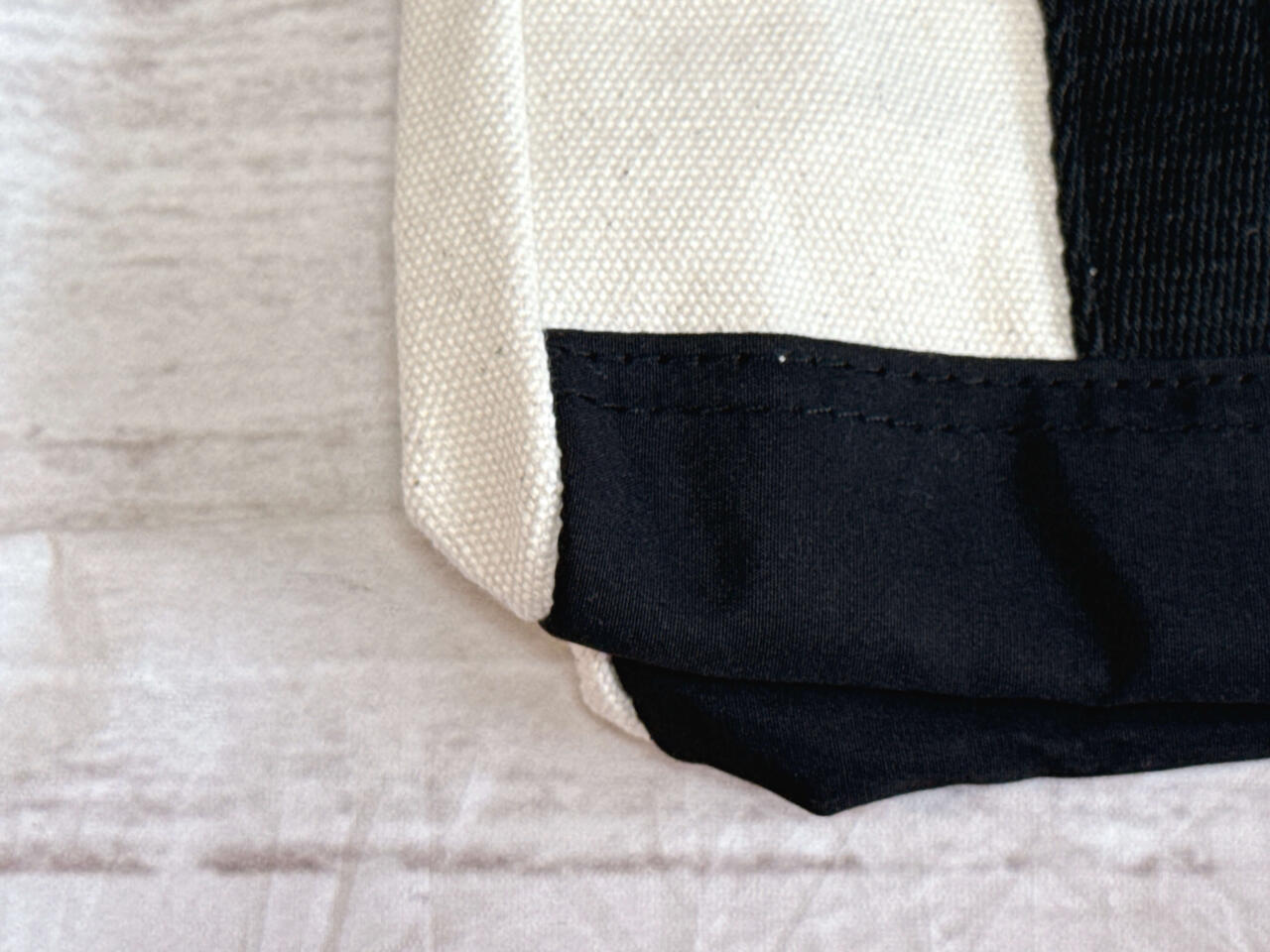 スヌーピー×紀ノ国屋の新作コラボバッグでたよ～！刺しゅうがオシャレ＆使いやすい絶妙サイズ♪（写真 7/24） - mimot.(ミモット)