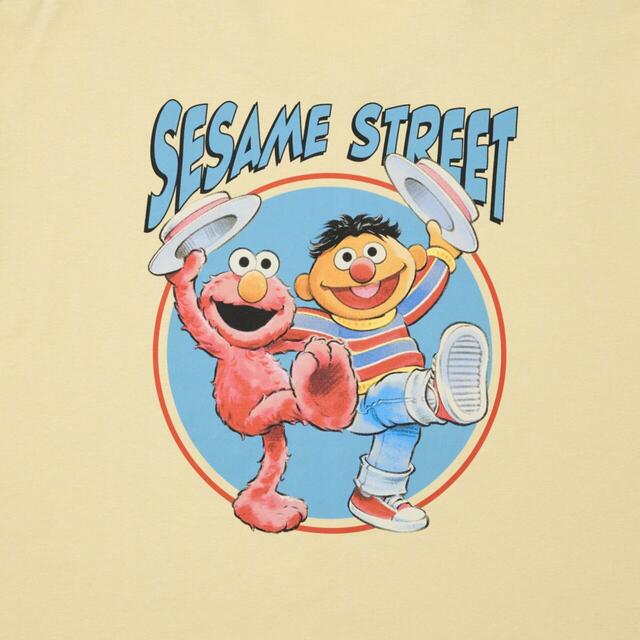 【UNIQLO×セサミストリート新作】ヴィンテージ風のセサミTシャツでるよ！エルモや仲間たち大集合♪（写真 11/14） - mimot.(ミモット)