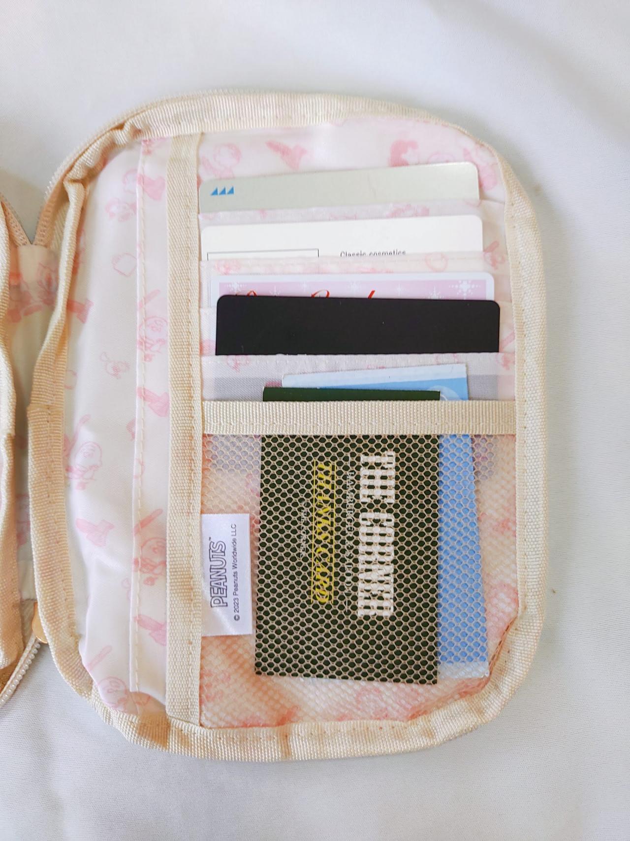 【ゼクシィ×PEANUTS】万能すぎる「スヌーピーのマルチケース」使い勝手も抜群！（写真 16/26） - mimot.(ミモット)