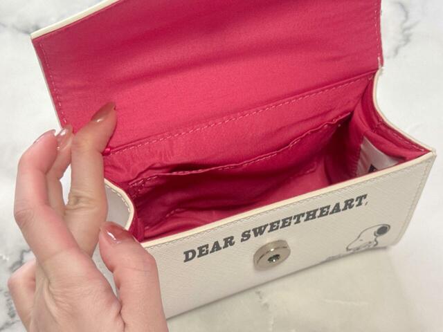 GU新作の「スヌーピー」激かわすぎポーチがオススメ♪想像以上の大容量で便利に使えるよ～！（写真 19/24） - mimot.(ミモット)