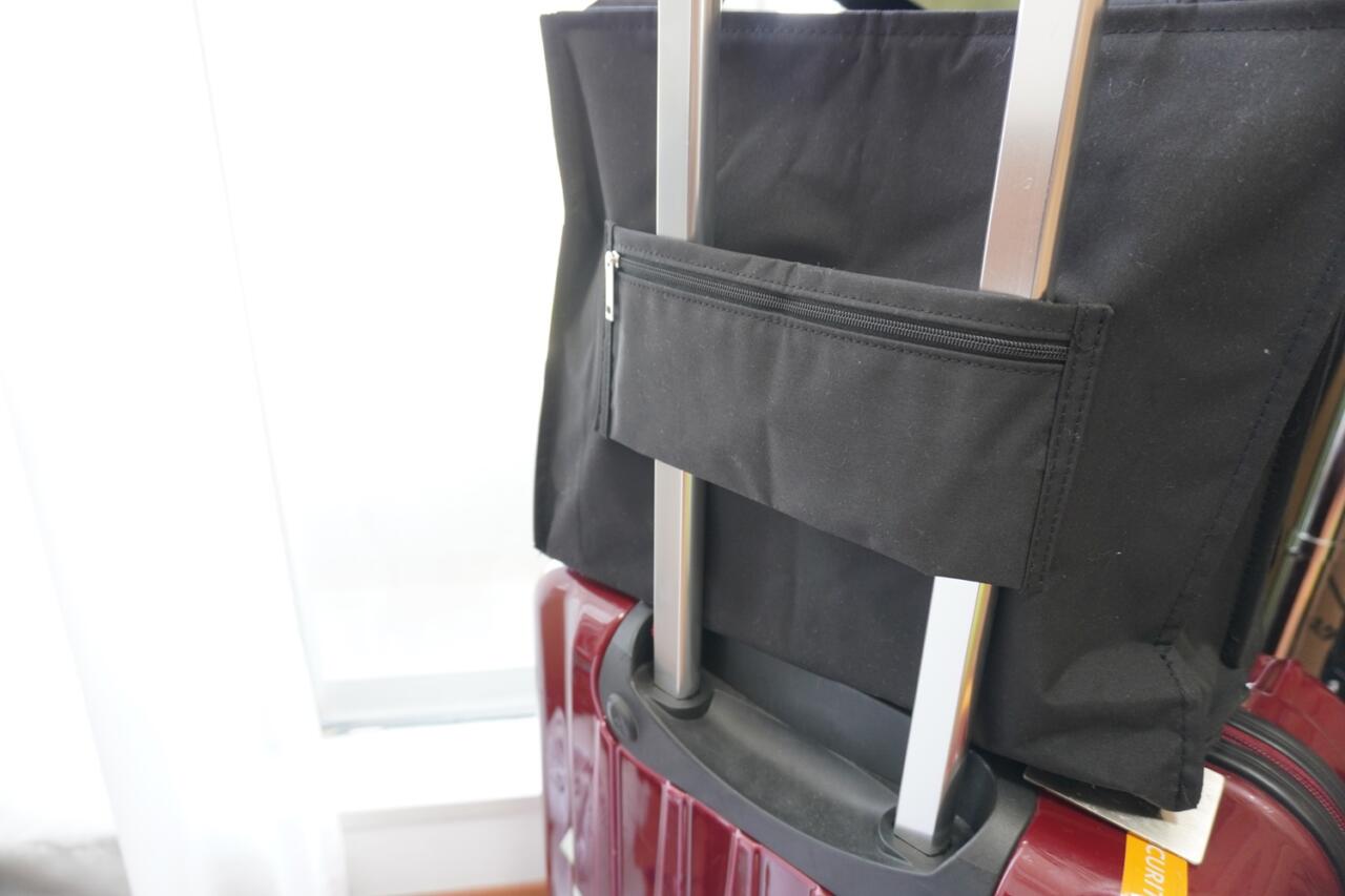 earth music&ecologyのトートバッグがめちゃ使える！シンプルだけど便利機能が盛りだくさん！（写真 13/23） - mimot.(ミモット)