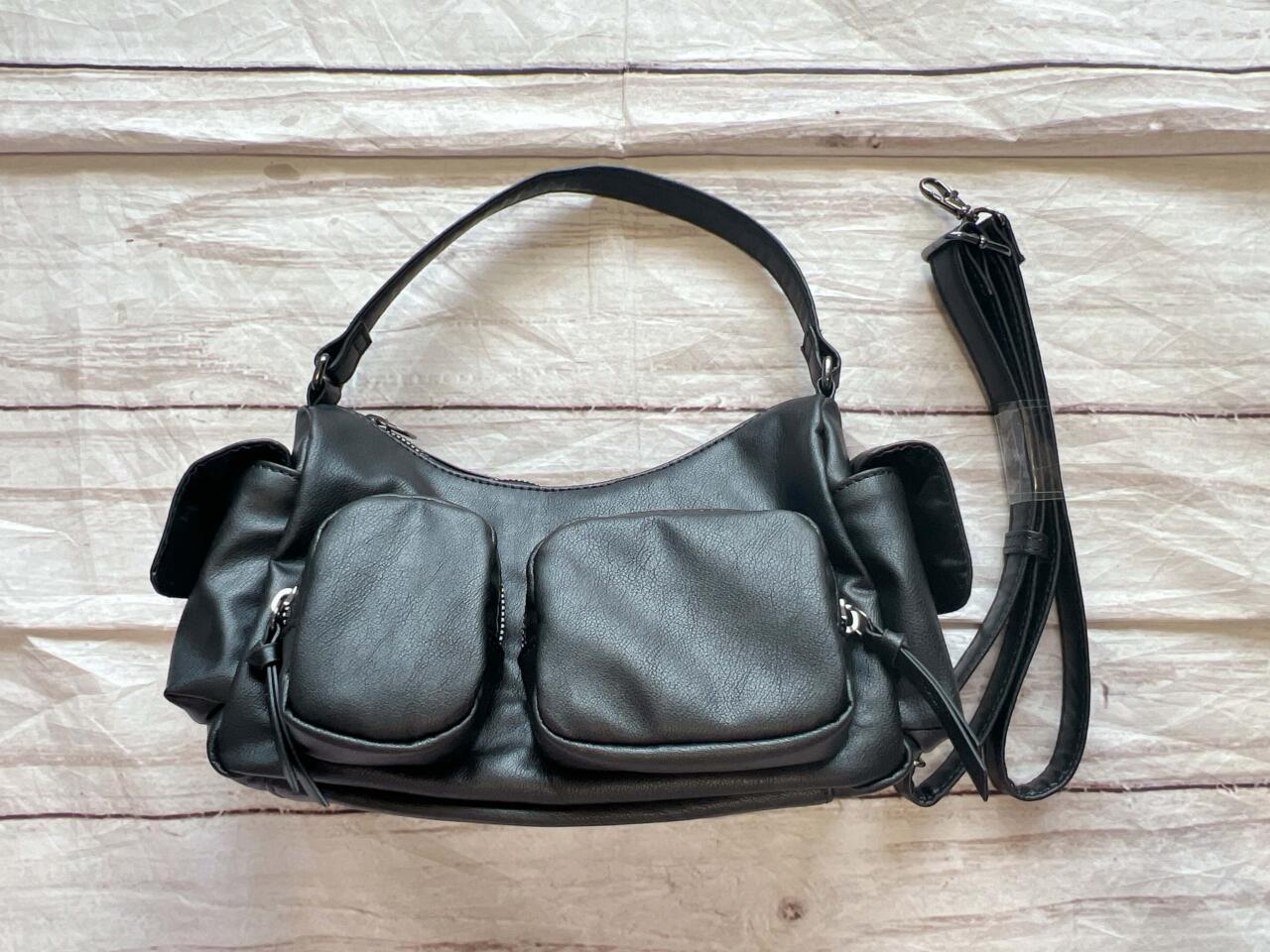 【GU新作バッグ】秋冬まで使える！トレンド感満載の高見え「ショルダー」出たよ♪（写真 10/41） - mimot.(ミモット)