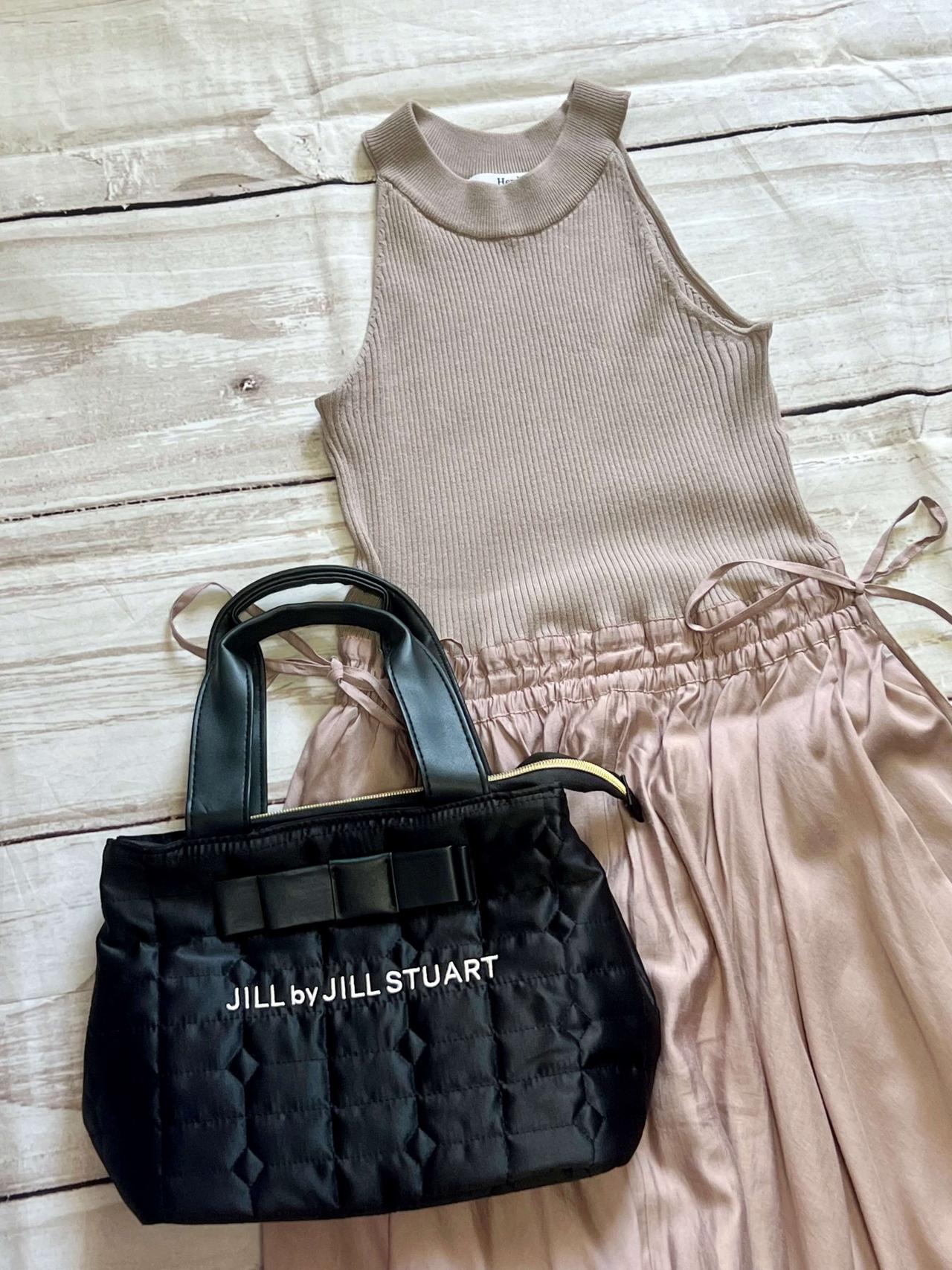 リボンが大人かわいい「主役級バッグ」が『JILL STUART』ブランドブックから登場（写真 24/25） - mimot.(ミモット)