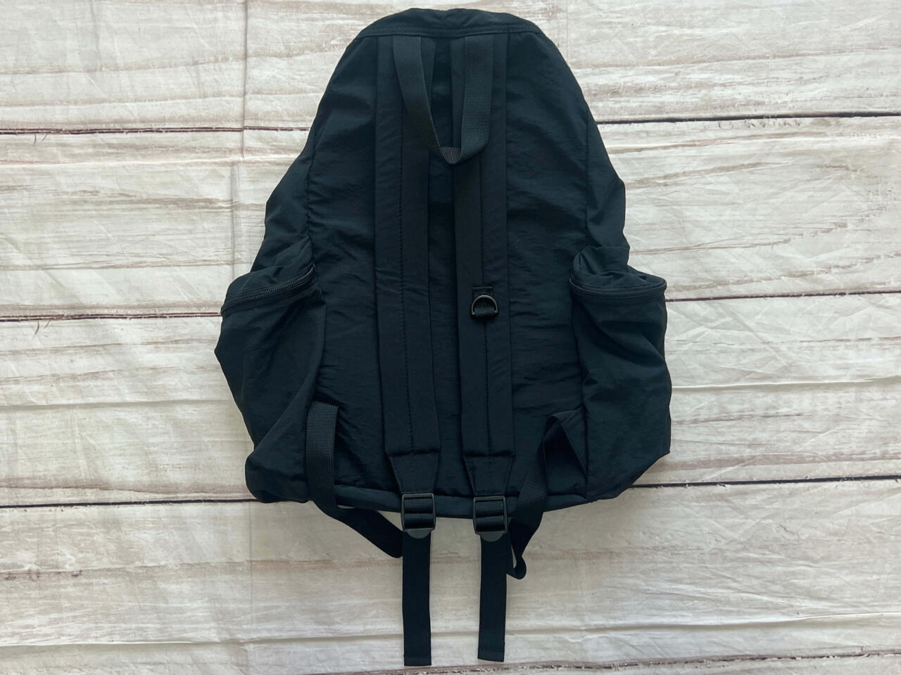 【GUの新作バックパック】大容量＆機能性も シンプルでめちゃくちゃ使い勝手いいよ！（写真 16/36） - mimot.(ミモット)