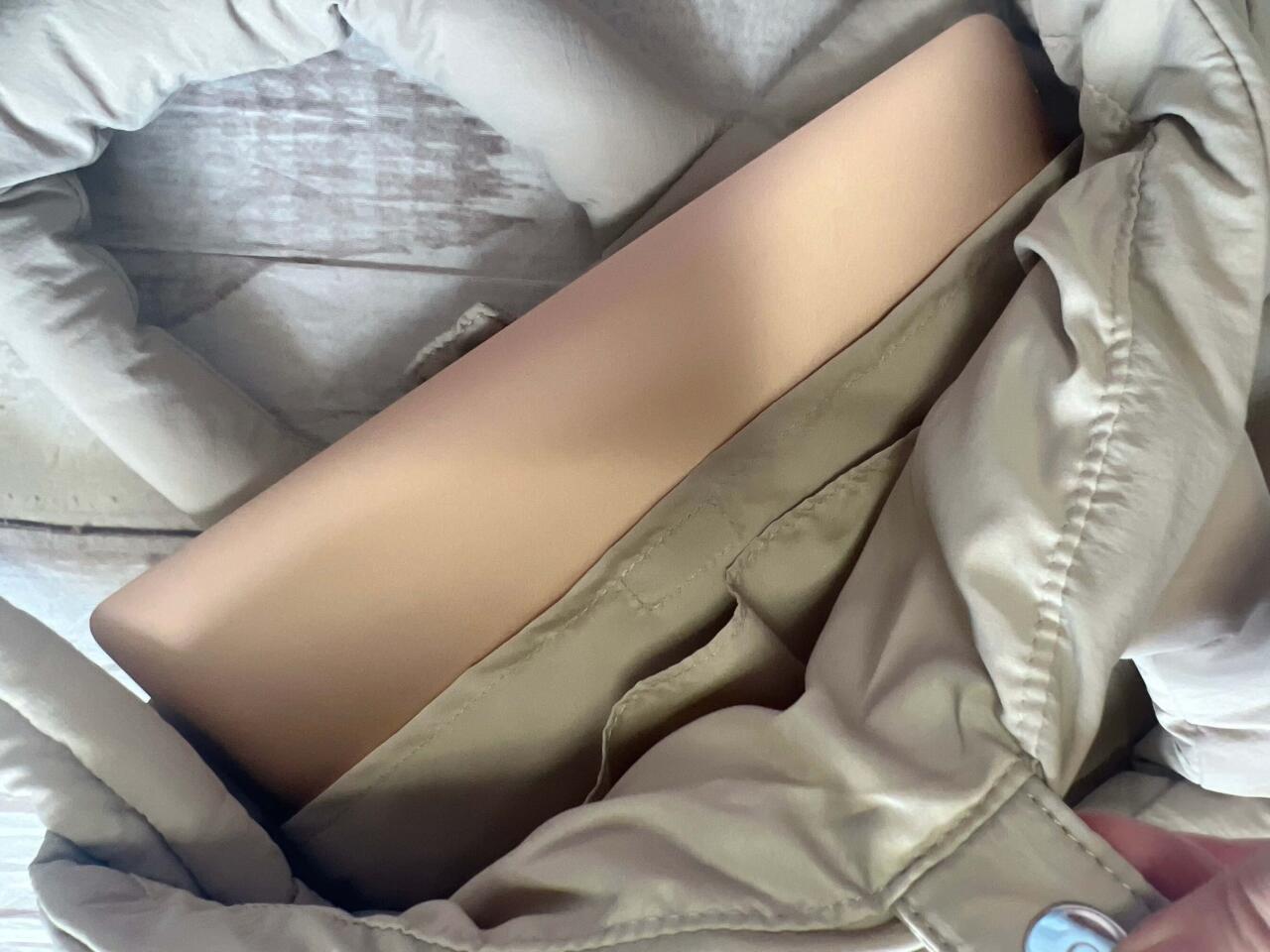 GU新作「ふわふわパフバッグ」軽くて大容量！2Way＆シルエット調整もできちゃうよ♪（写真 21/36） - mimot.(ミモット)