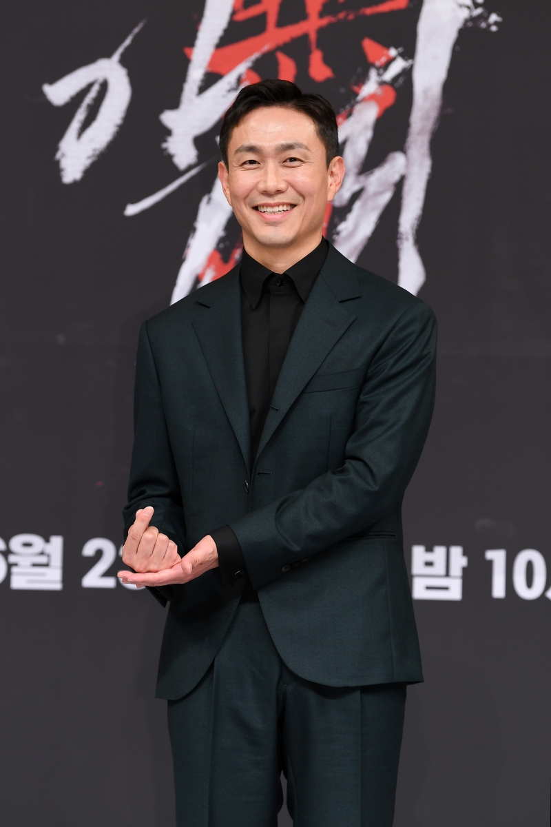 【今、話題の韓国ドラマ】身の毛もよだつ『悪鬼』撮影の裏側をキム・テリ＆オ・ジョンセに直撃！（写真 2/11） - mimot.(ミモット)